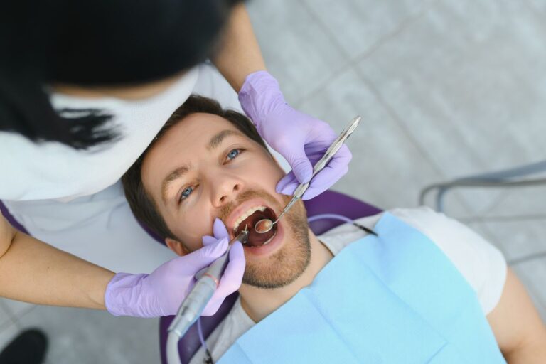 Tooth Extraction Aftercare: Do's and Don'ts for Fast Healing - Vanguard ...